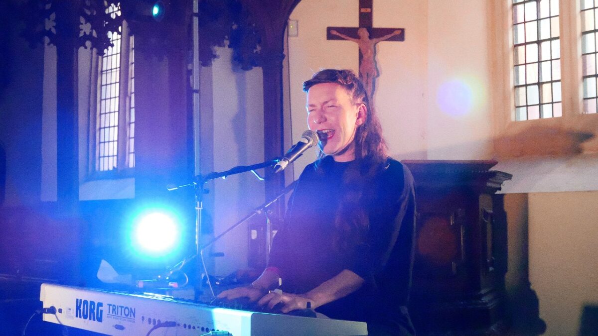 Image Gallery - Are You Listening?